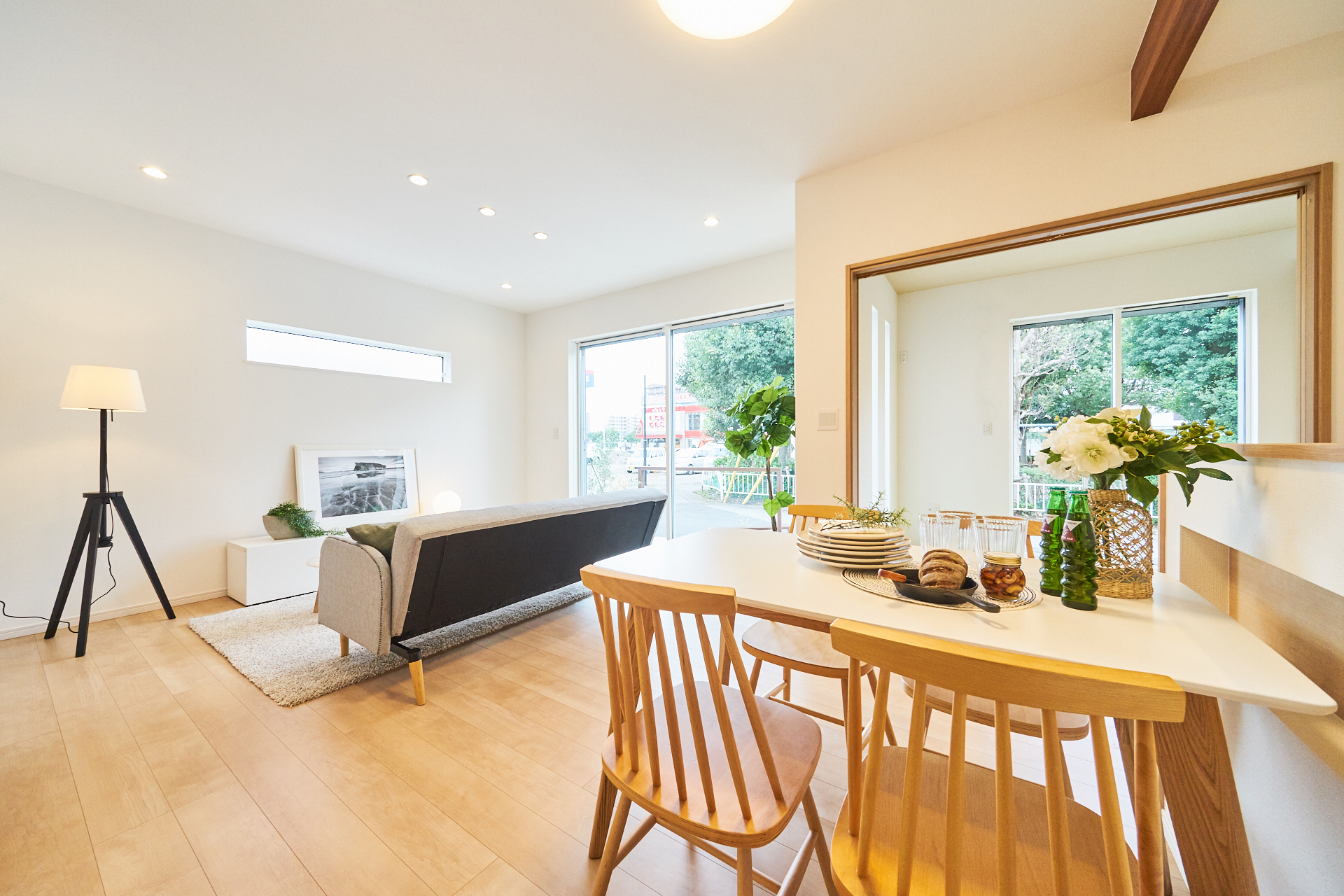 シンプルで温かみのある4LDKの家 | 流山・柏・松戸の家づくりは「KOWA HOMES」興和流通商事へ